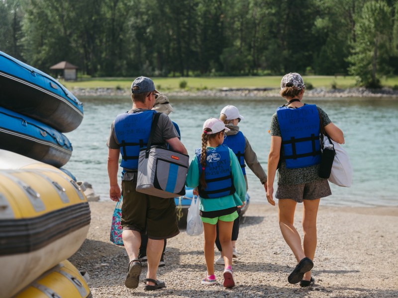 Lazy Day Raft Rentals, Bow River Rafting Rentals: Calgary, AB